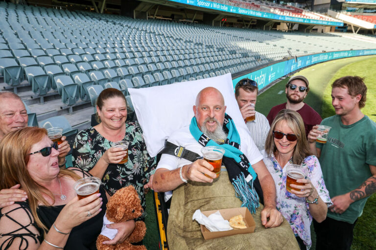 Hi-Res.WishDay-Simon-10(1) | Ambulance Wish South Australia